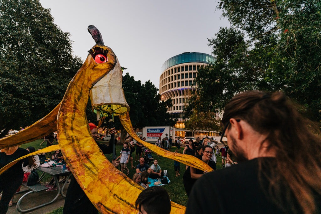 Luminous Creatures – Curious Legends